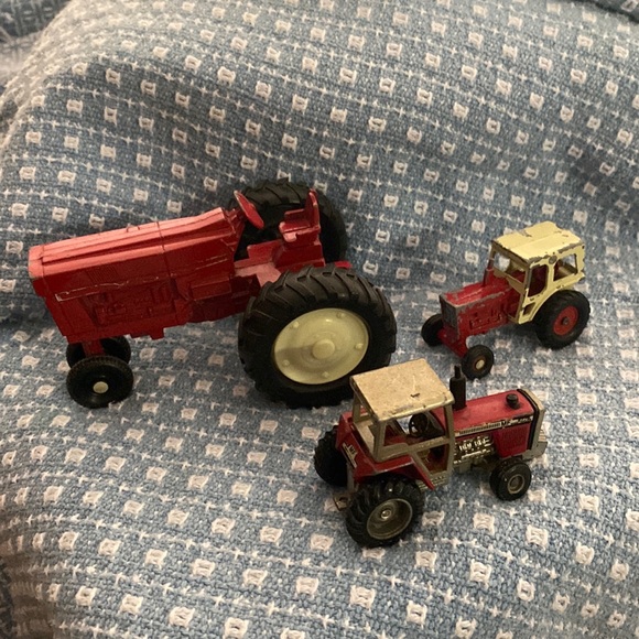 ERTL | Toys | Ertl International Die Cast Vintage Tractors | Poshmark
